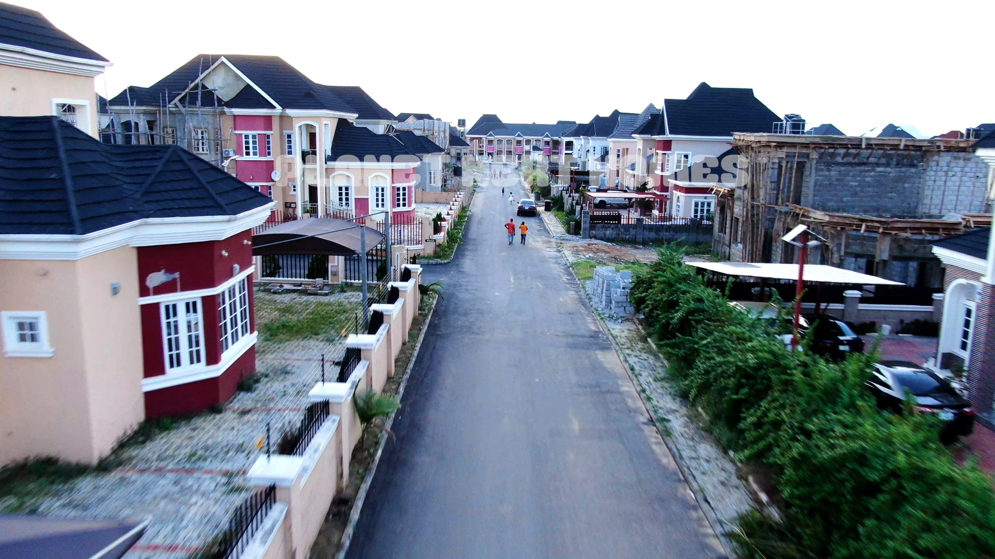 NEW PLANET HOMES - EXCELLENT COURTS - PLANET NEXT INTERMEDIUM